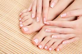 Hot Hands and Feet: Causes and Treatment | New Health Advisor