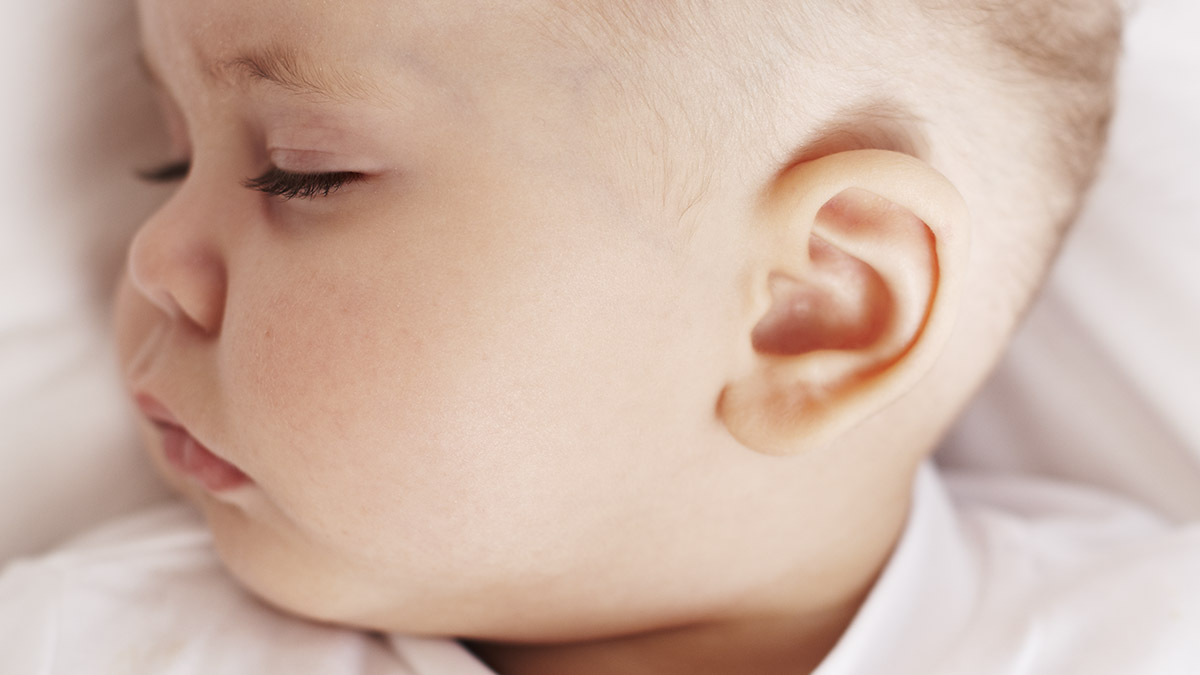 Treat Ear Infection in Babies: Antibiotics & Home Remedies | New Health ...